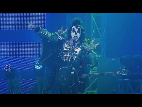 "I Love It Loud Live 4K" - Kiss Rocks Vegas - YouTube