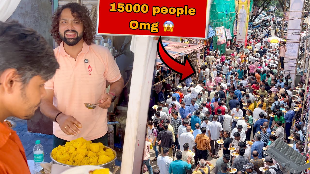 ATTENDING THE BIGGEST BHANDARA OF FORT MUMBAI 😱 - YouTube