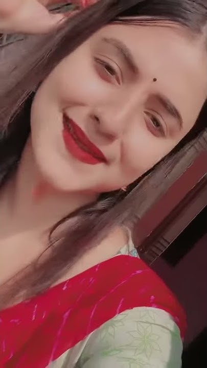 Sajde me yun hi jhukta hoon status|khuda jaane status|tiktok|reels|love song status| - YouTube