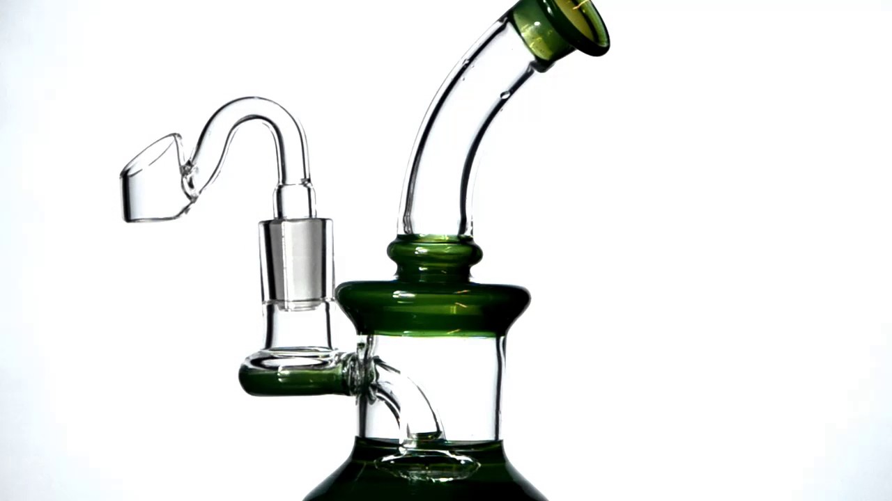 Jade Green Banger Hanger by Sw3rve Glass - YouTube