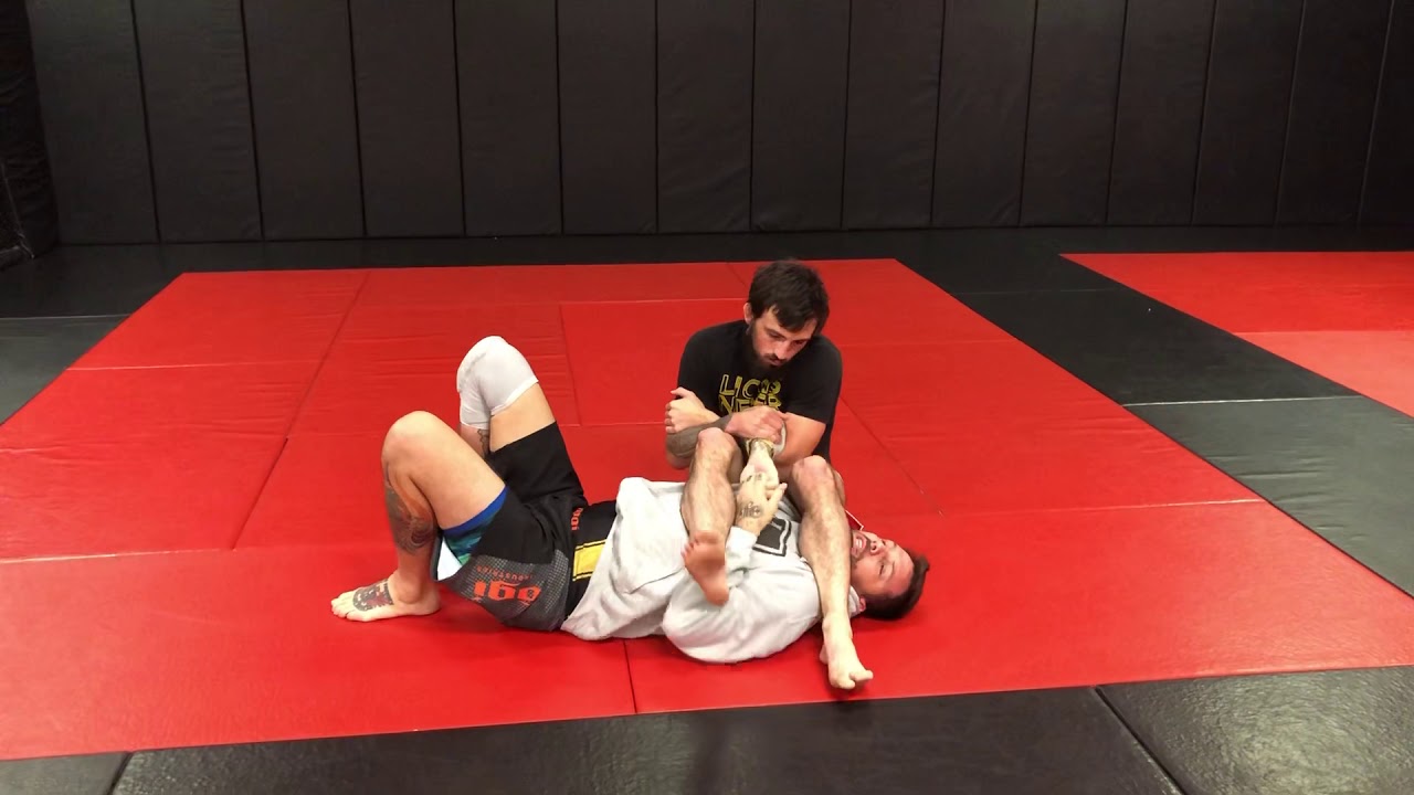 Armbar Escape Options - YouTube