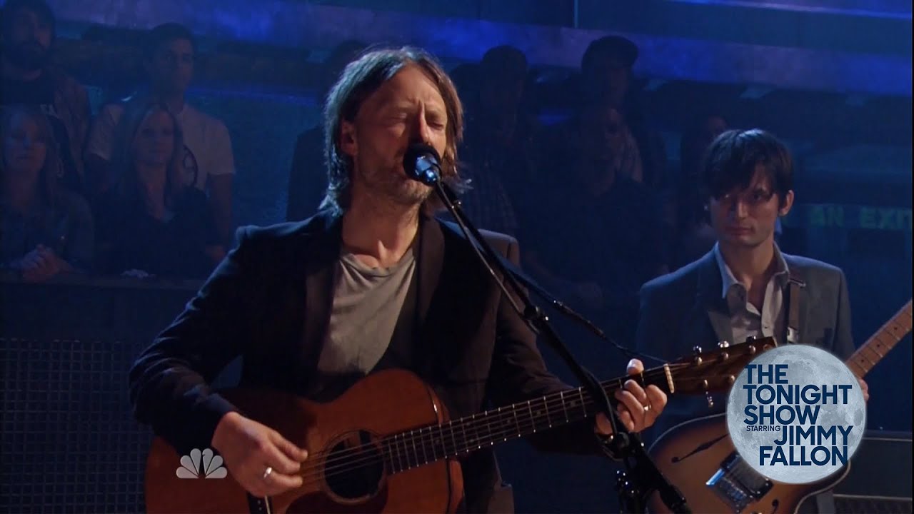 Radiohead - Give Up The Ghost Live at Jimmy Fallon 2011 - YouTube