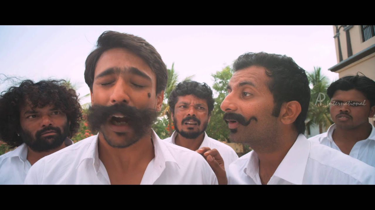 Moone Moonu Varthai Movie | Scenes | Arjun and Venkatesh as villagers ...