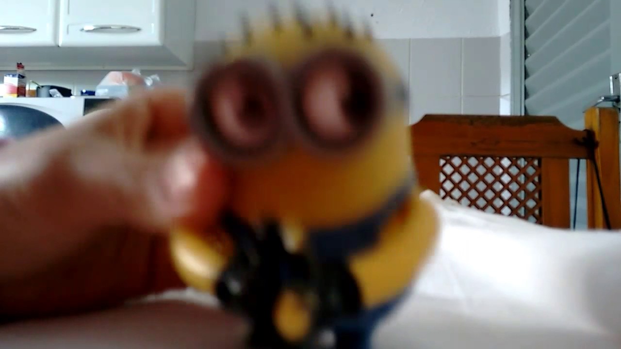 Minion Dani russo batendo palma - YouTube