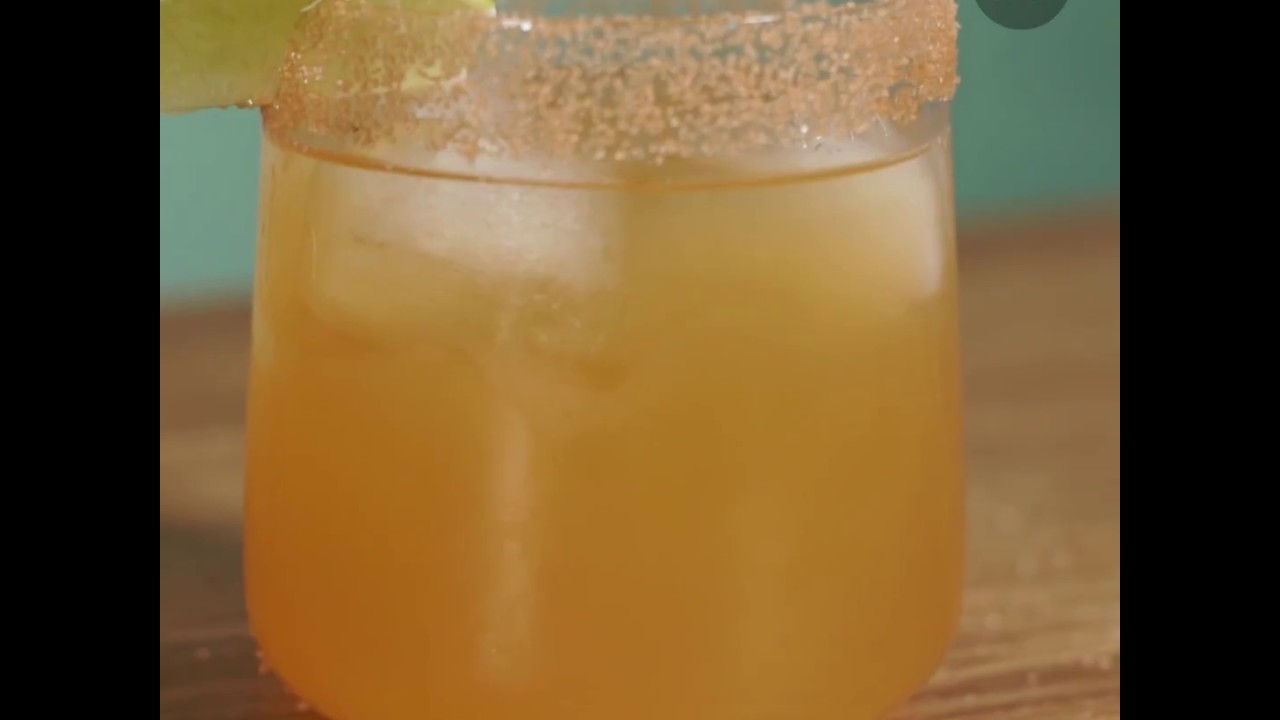 'Apple Pie' Fireball Cocktail - YouTube