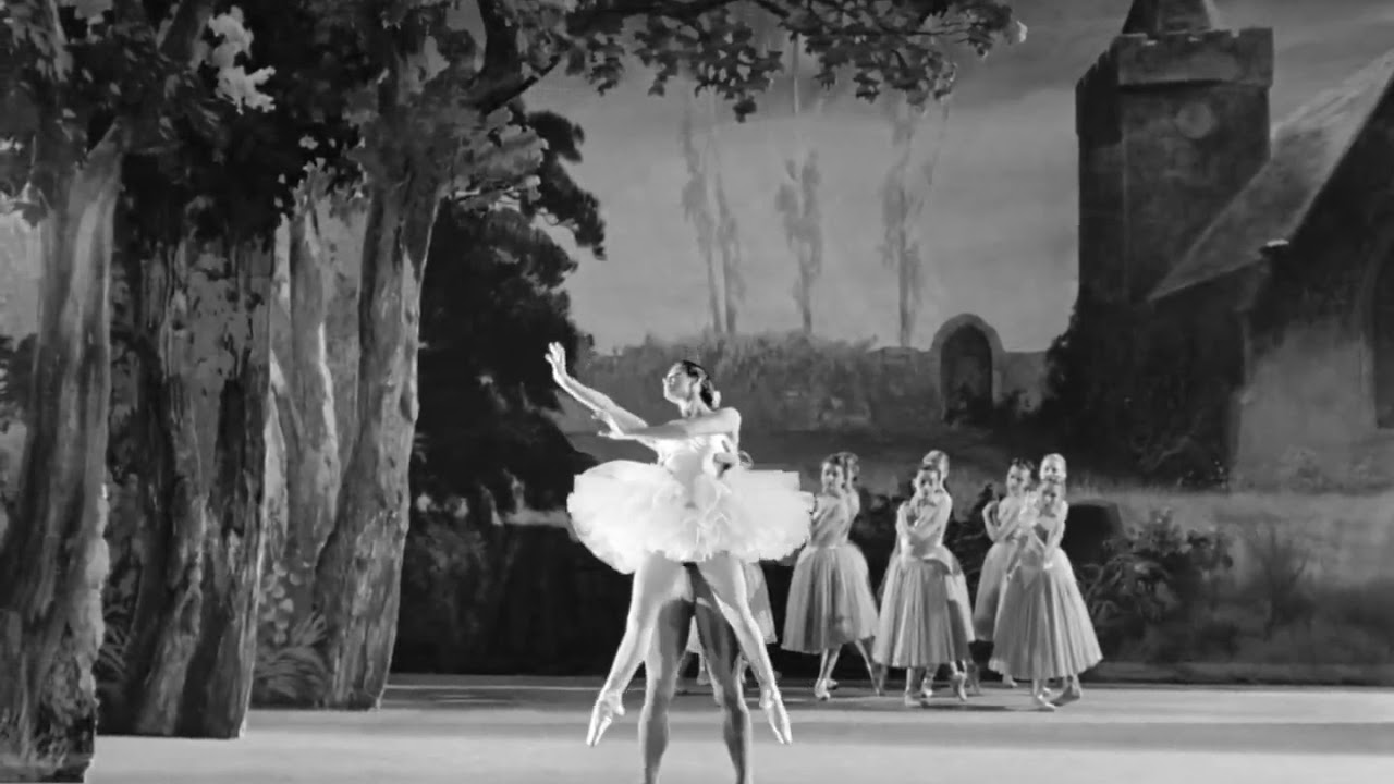André Eglevsky & Melissa Hayden - Limelight (1952) - YouTube