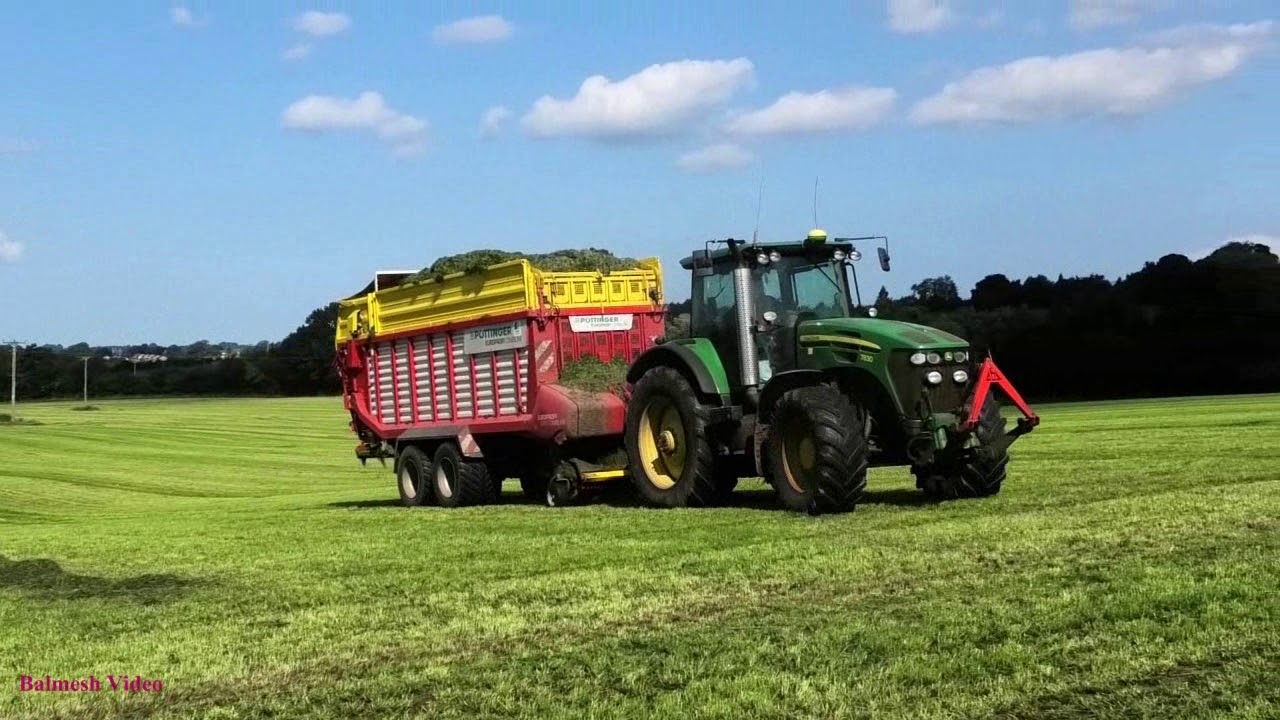 Silaging with a Pottinger Wagon and John Deere 7830 - YouTube