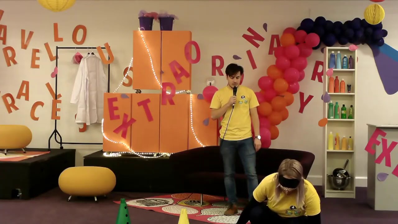 Blindfold Maze - YouTube