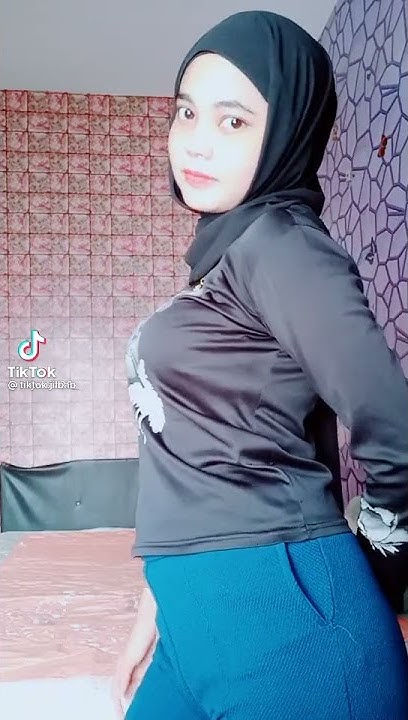 jilbab hitam goyang - YouTube