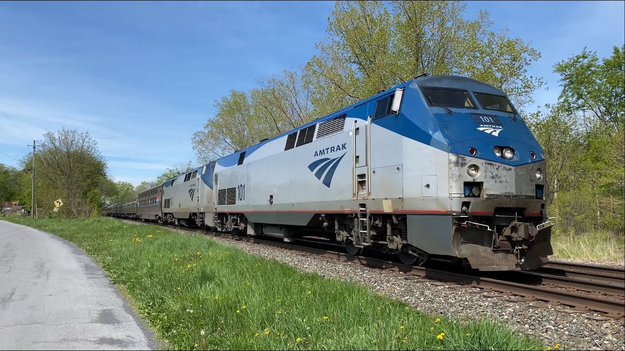 Amtrak 48 Lake Shore Limited w/ Awesome Horn Salute in Weedsport, NY (5 ...