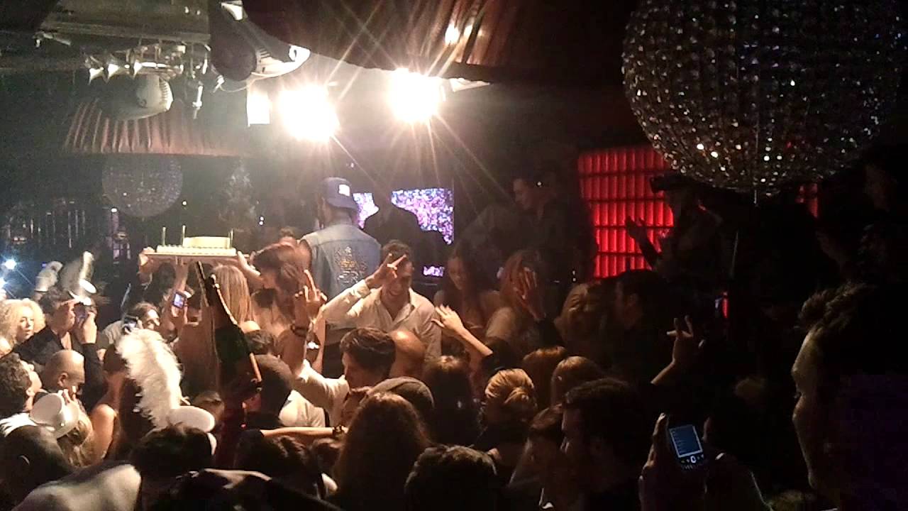 Tiesto Birthday DJ Set @ LAVO NYC part 3 - Birthday cake - YouTube
