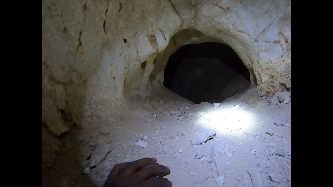 Khalifa al ghafri Al Ain cave in uae كهف العين - YouTube