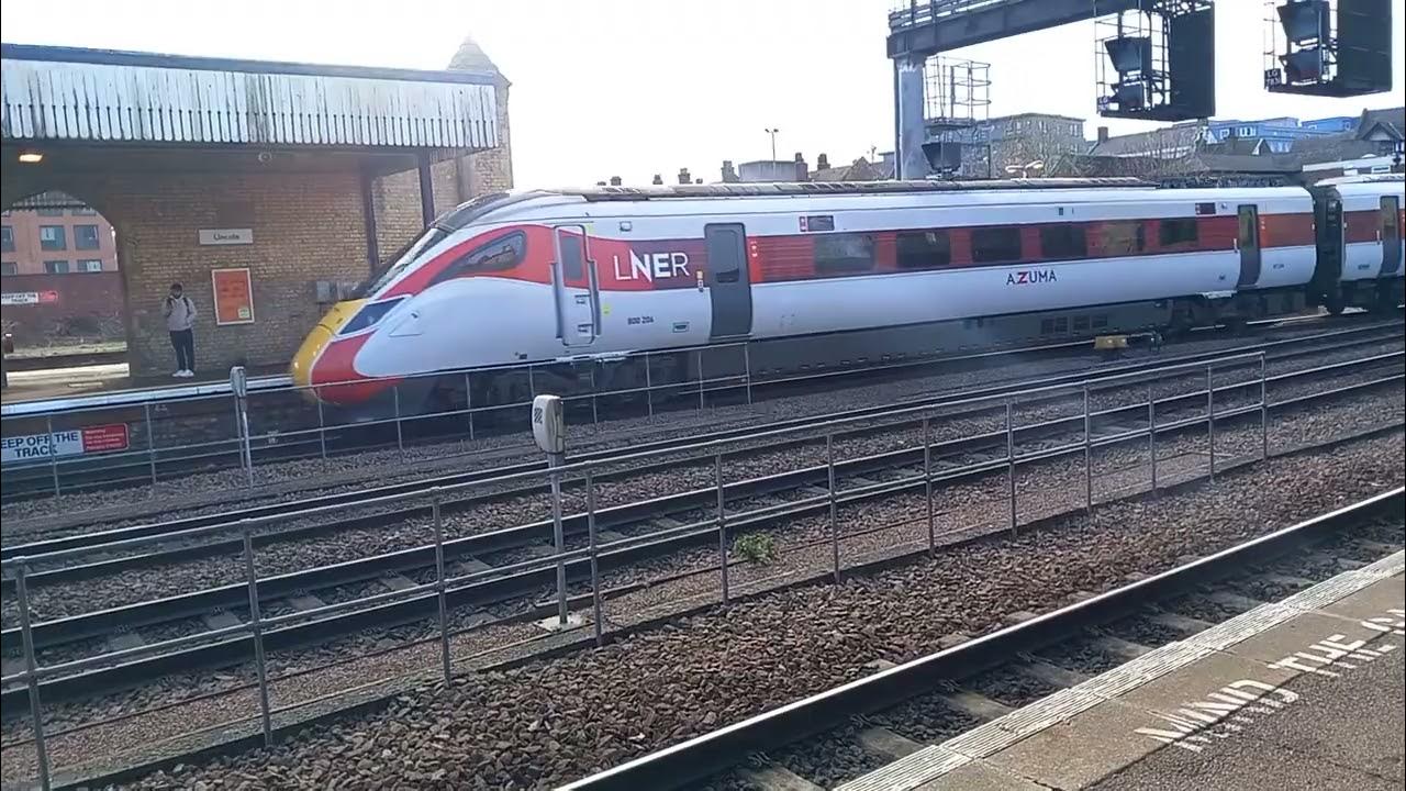 LNER Azuma Class 800 Departing Lincoln Central - YouTube