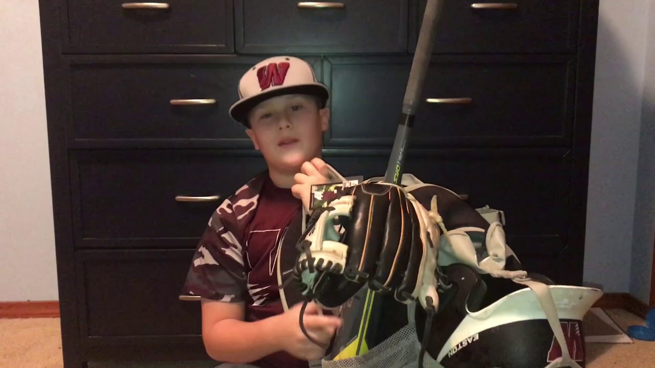 What’s In My Baseball Bag | Jackson Doughty - YouTube