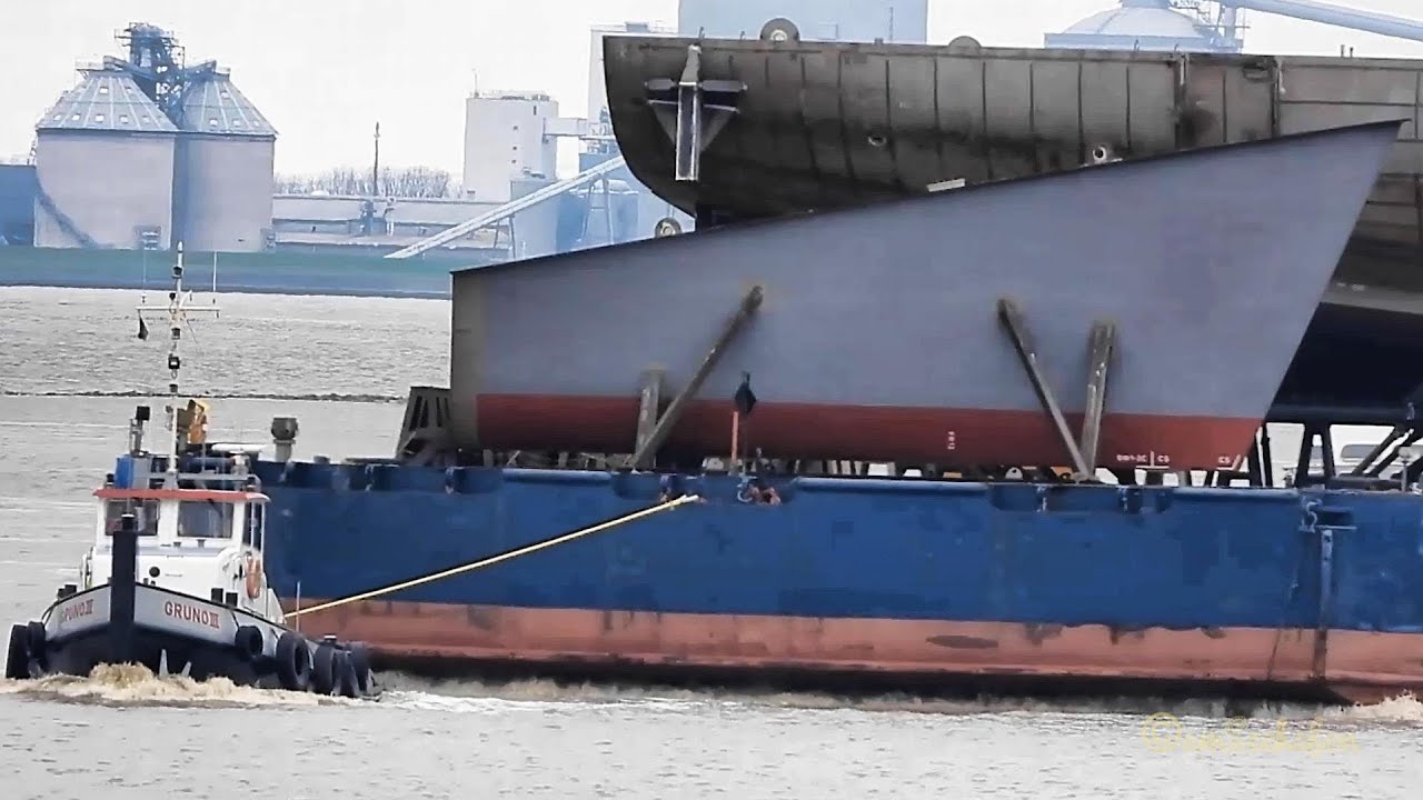 tugs GRUNO III PH3542 & Gruno IV IMO 9342669 tow cruiseliner modules to ...