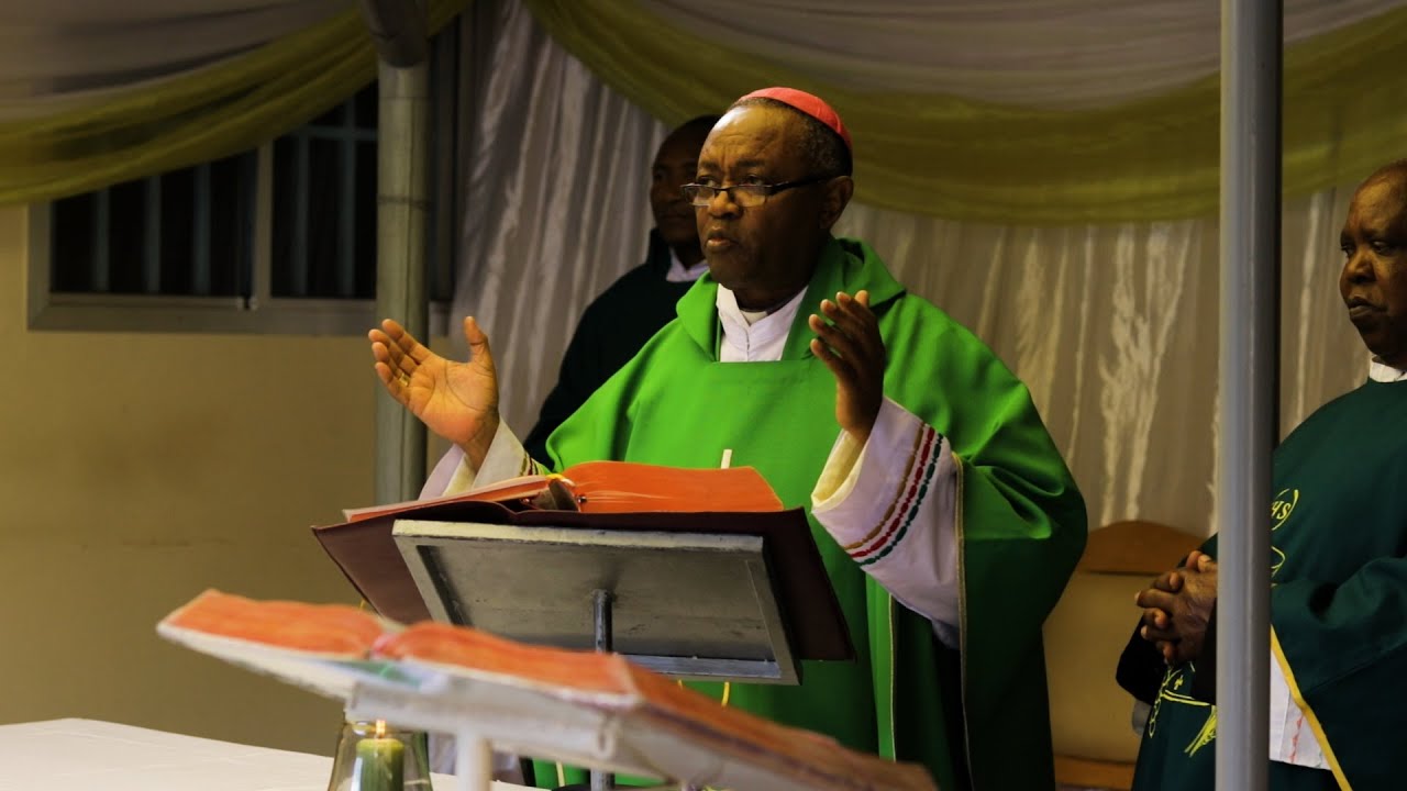 ASKOFU ISAAC AMANI AONGOZA IBADA KUBARIKI ENEO LITAKALO JENGWA GHOROFA ...