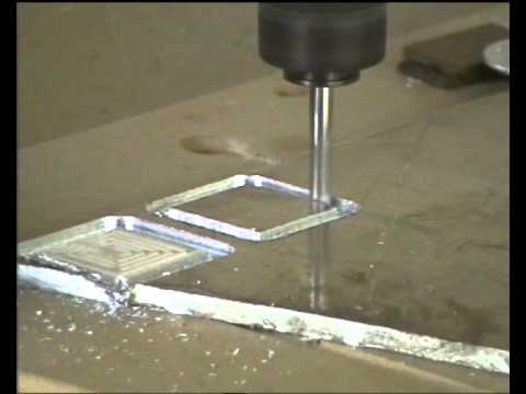 Craftsman 900 ST CNC Router machining aluminium - YouTube