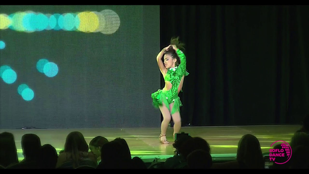 Ashley Ochoa /Mestizo Art Center /MIAMI SALSA GONGRESS - YouTube