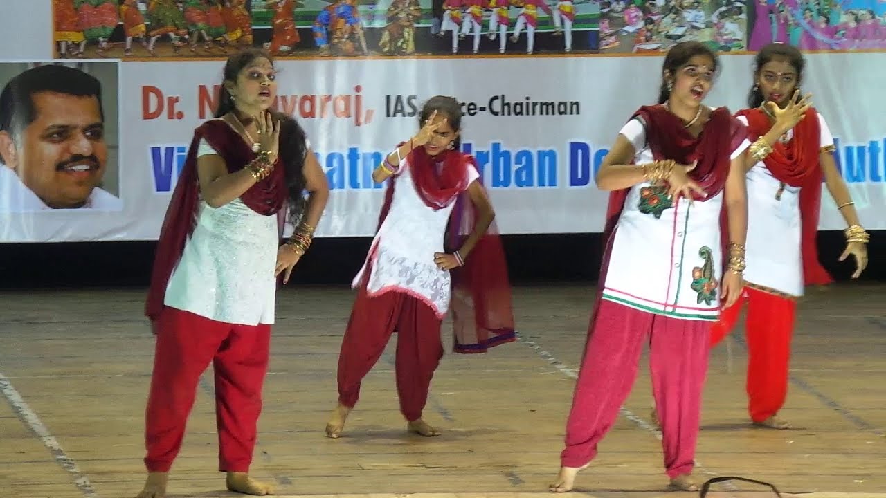 beautiful school girls dance performance - YouTube