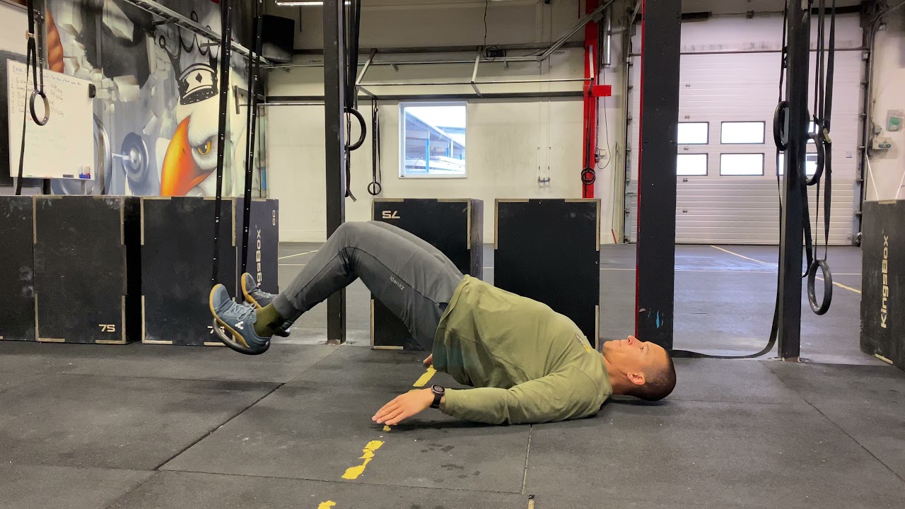 Ring Hamstring Curl - YouTube