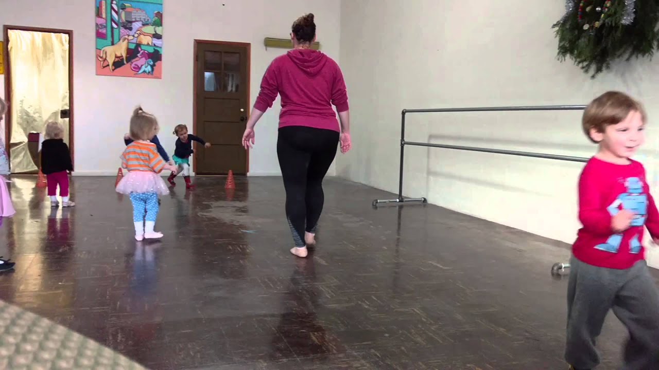 Elenora dance clasa - YouTube