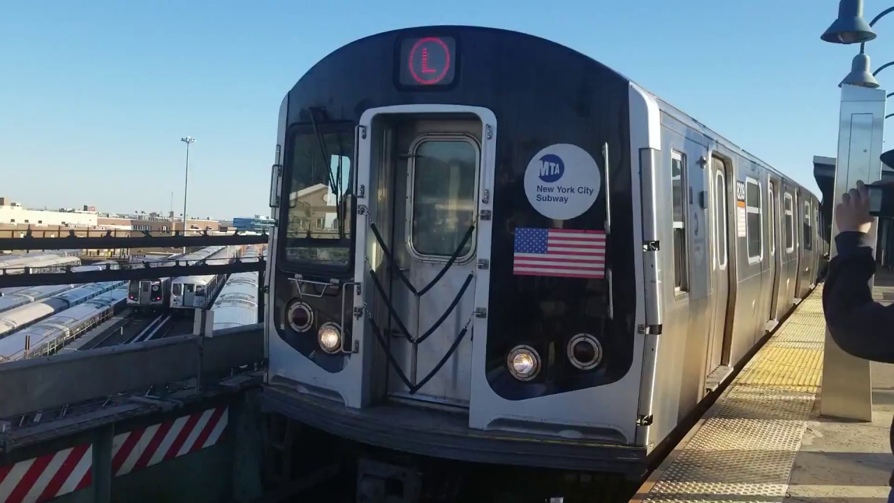MTA: R143 L train leaves Bdwy Junction - YouTube