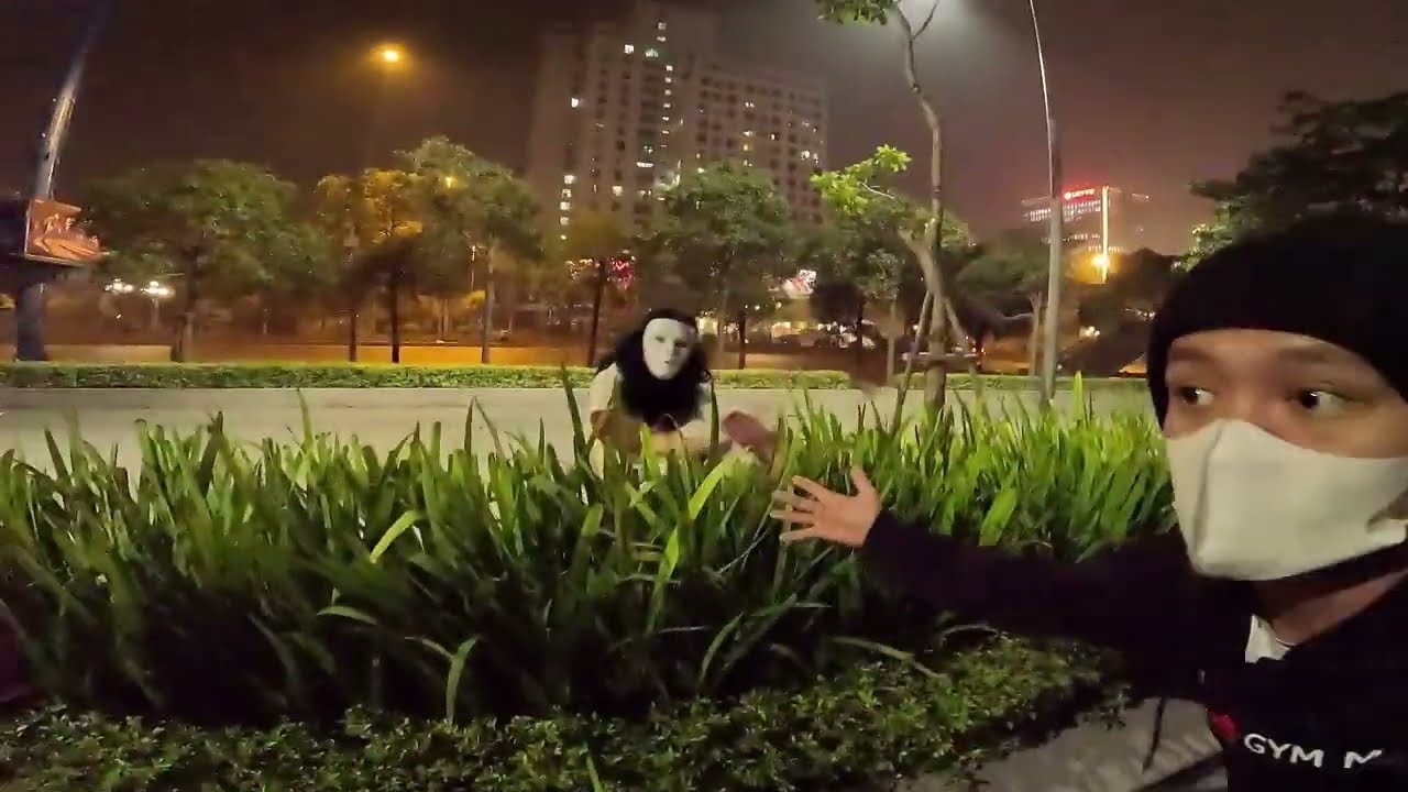 I OUTRAN the SERBIAN DANCING LADY in Real Life 8.0 | Horror Parkour POV ...