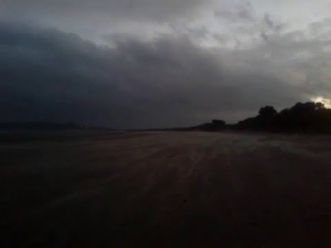 Storm Eva hits Dublin beach - YouTube