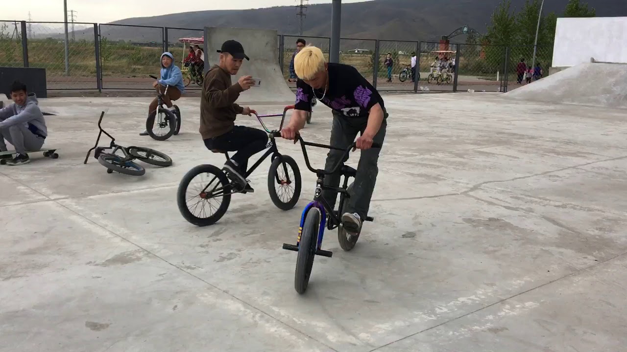 Mongolian BMX fail Rider: Bayrbat👏🏻 - YouTube