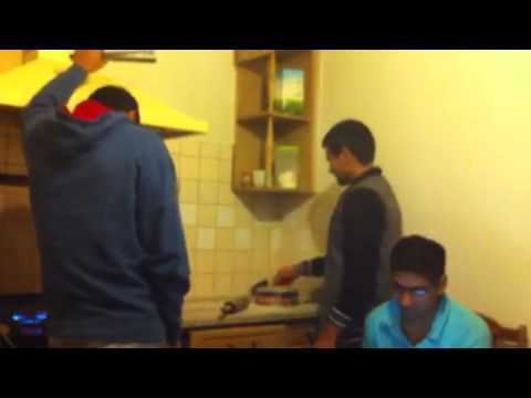 Jagi in the kitchen - YouTube