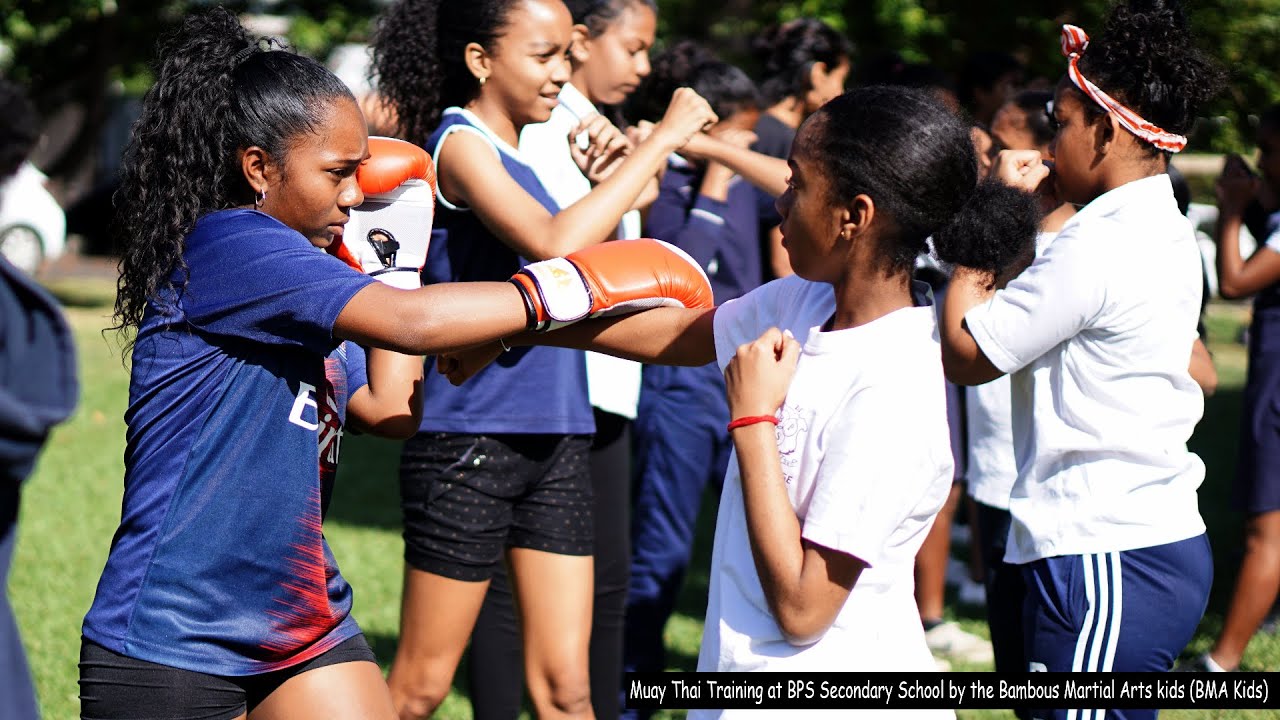 Muay Thai and Kun Khmer Training - initiation at BPS Secondary School ...