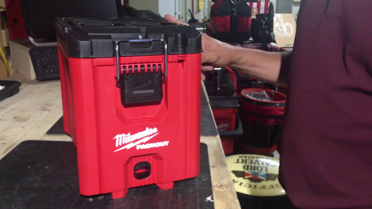 Milwaukee Packout Small Tool Box Review - YouTube