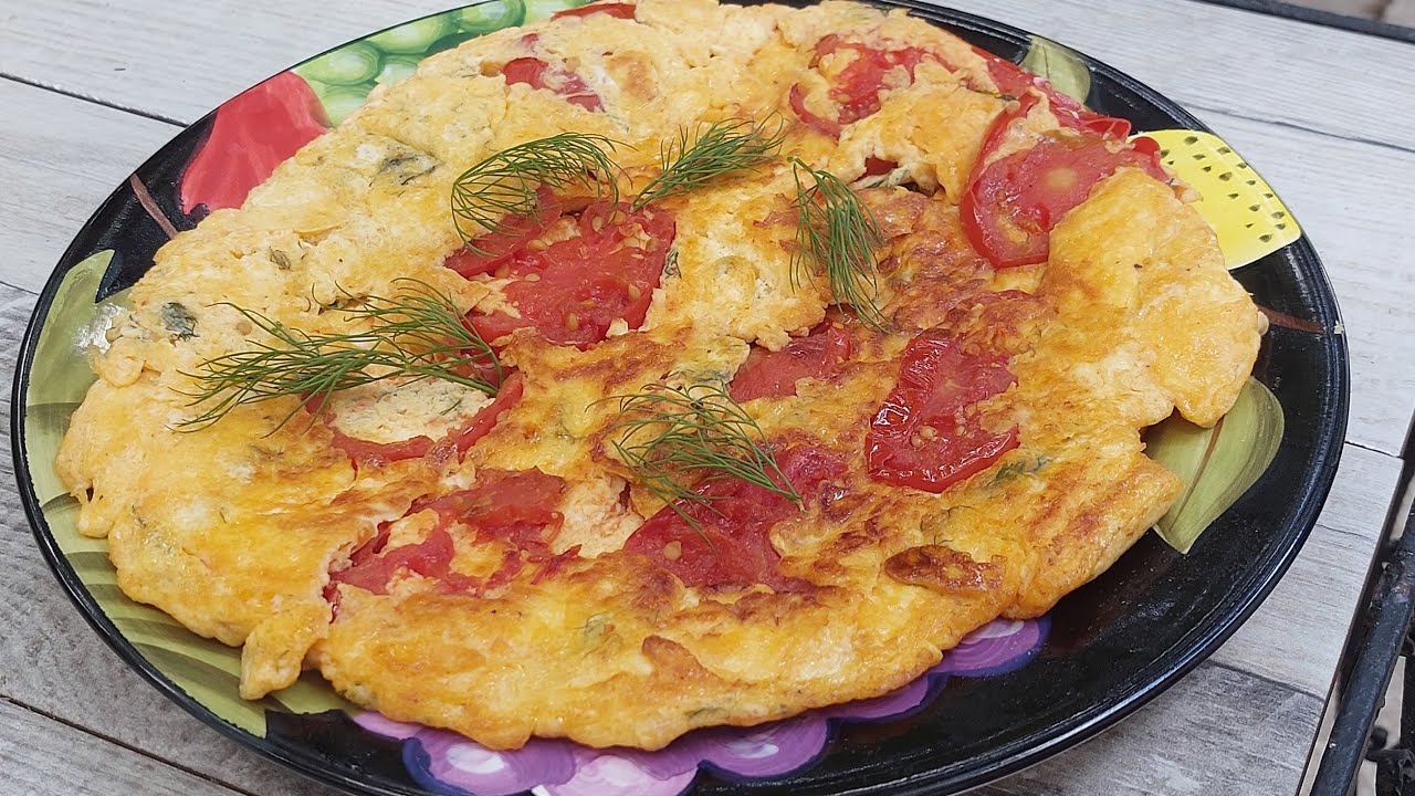 Omleta mediteraneana / Mediterranean omelette - YouTube