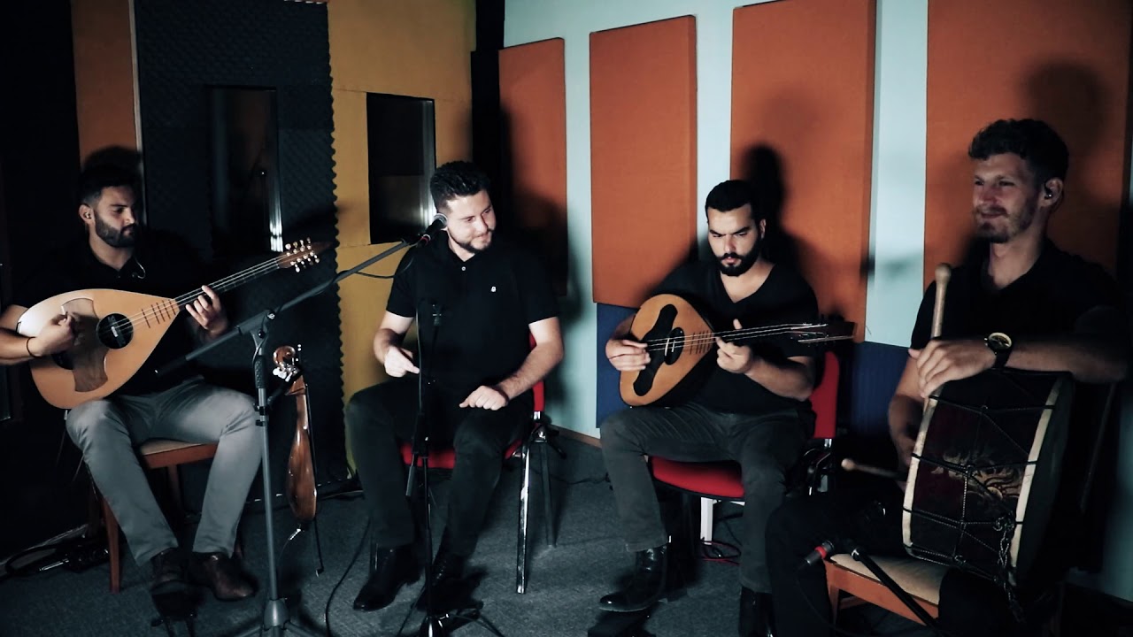 ΝΙΚΟΣ ΚΑΡΚΑΝΗΣ ~ΔΙΑΜΑΝΤΟΠΕΤΡΕΣ ~ (ΜΟΥΣΙΚΗ ΧΡΗΣΤΟΣ ΣΤΙΒΑΚΤΑΚΗΣ) - YouTube
