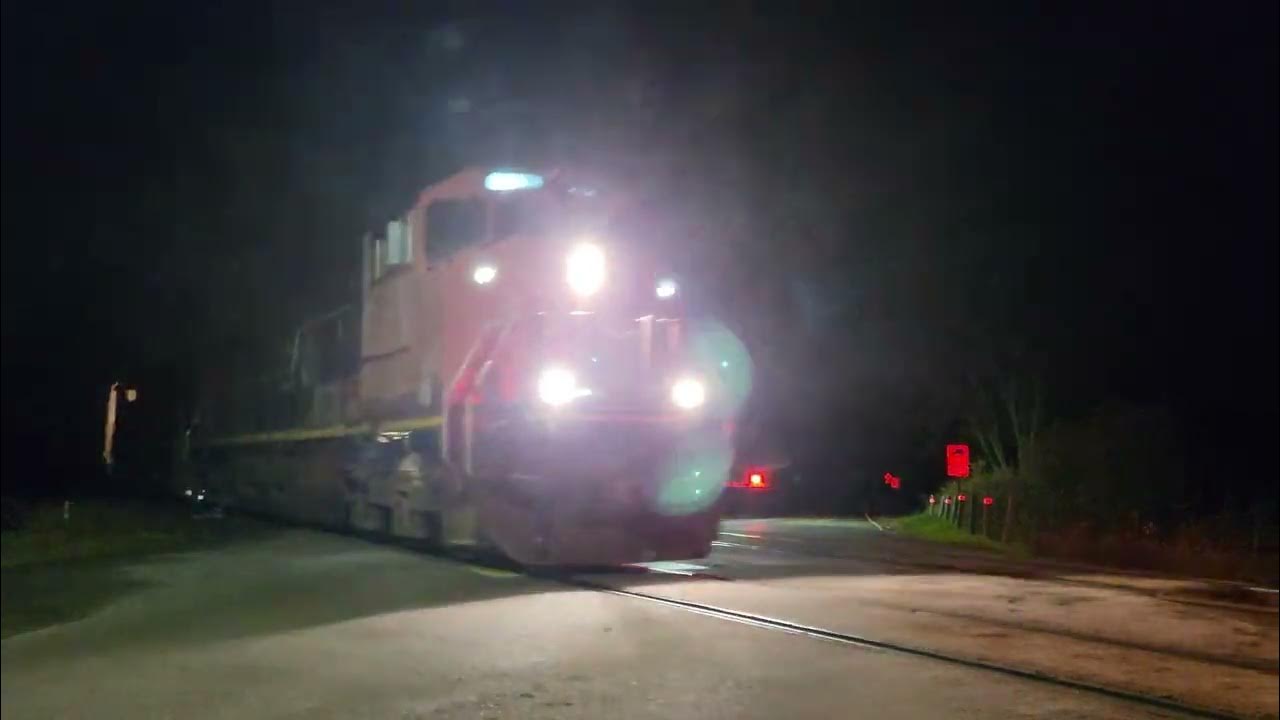 CLASS LIGHTS! CN A434 - 2514E at Stewarttown - November 04, 2024 - YouTube