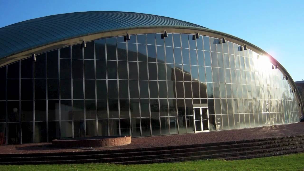 MIT Kresge Auditorium - YouTube