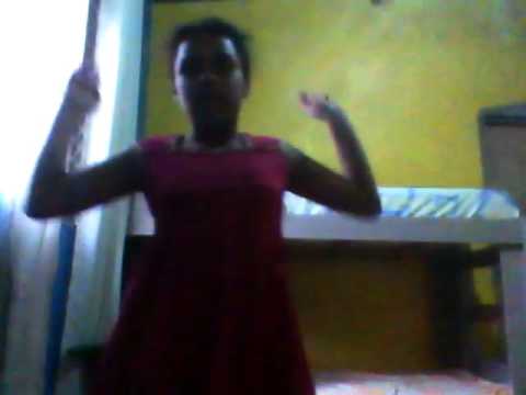 Danças:2. Nome das músicas:suga e twerk lt like Miley choreography