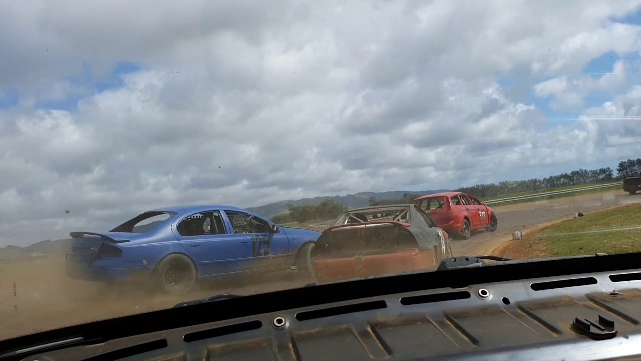 06/02/2020 Waiuku Dirt Track, Best of the Rest, Car 88 - YouTube