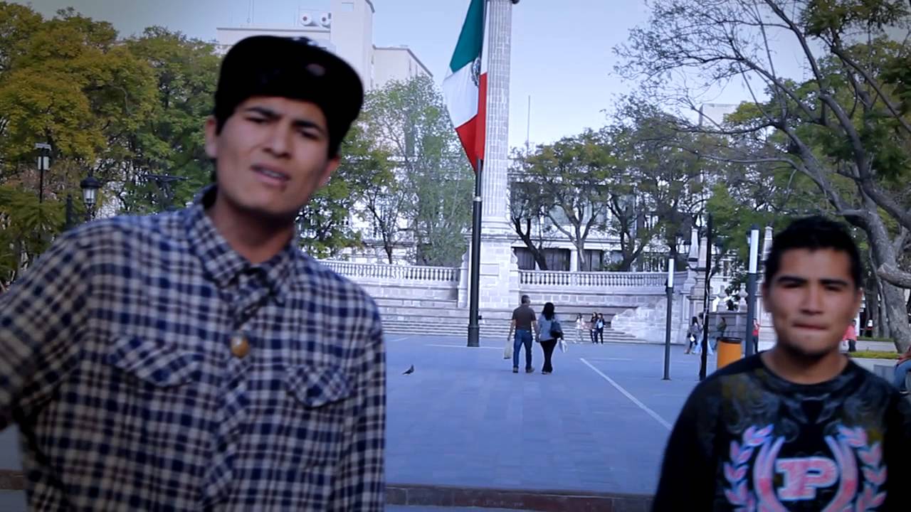 DEATH LIFE - rapapapa / CLIP OFICIAL HD_(bebo & sikre) - YouTube