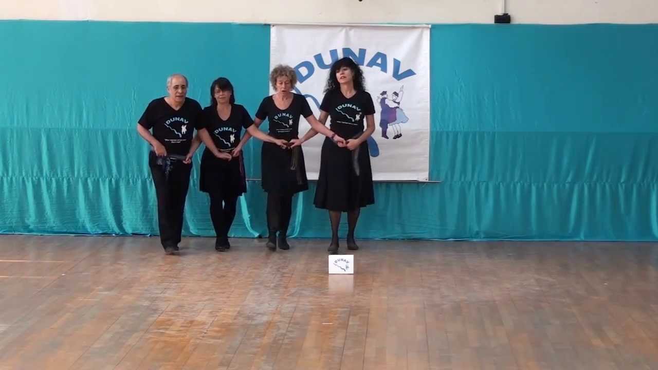 Pravo Horo, Bulgarian folk dance - YouTube