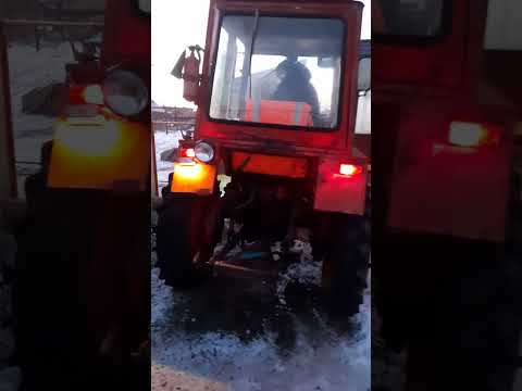 Установил светодиодные фары на трактор Т-25. - YouTube
