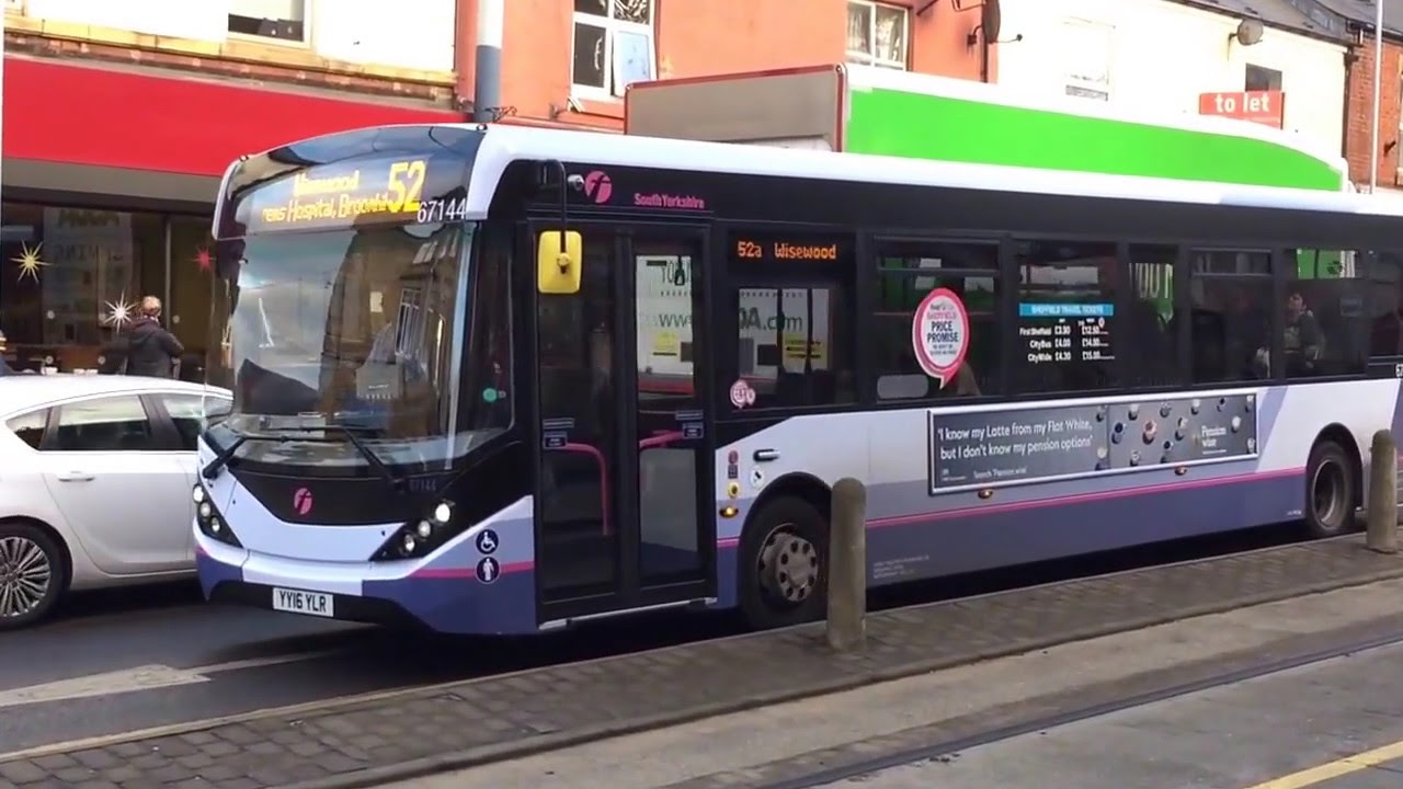 First Bus Sheffield 67144 On 52 To Wisewood & Stagecoach Bus 47466 On ...