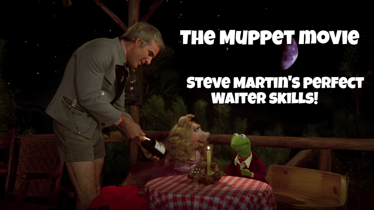 Steve Martin Dazzles as Kermit and Miss Piggy's Hilarious Waiter! | The ...