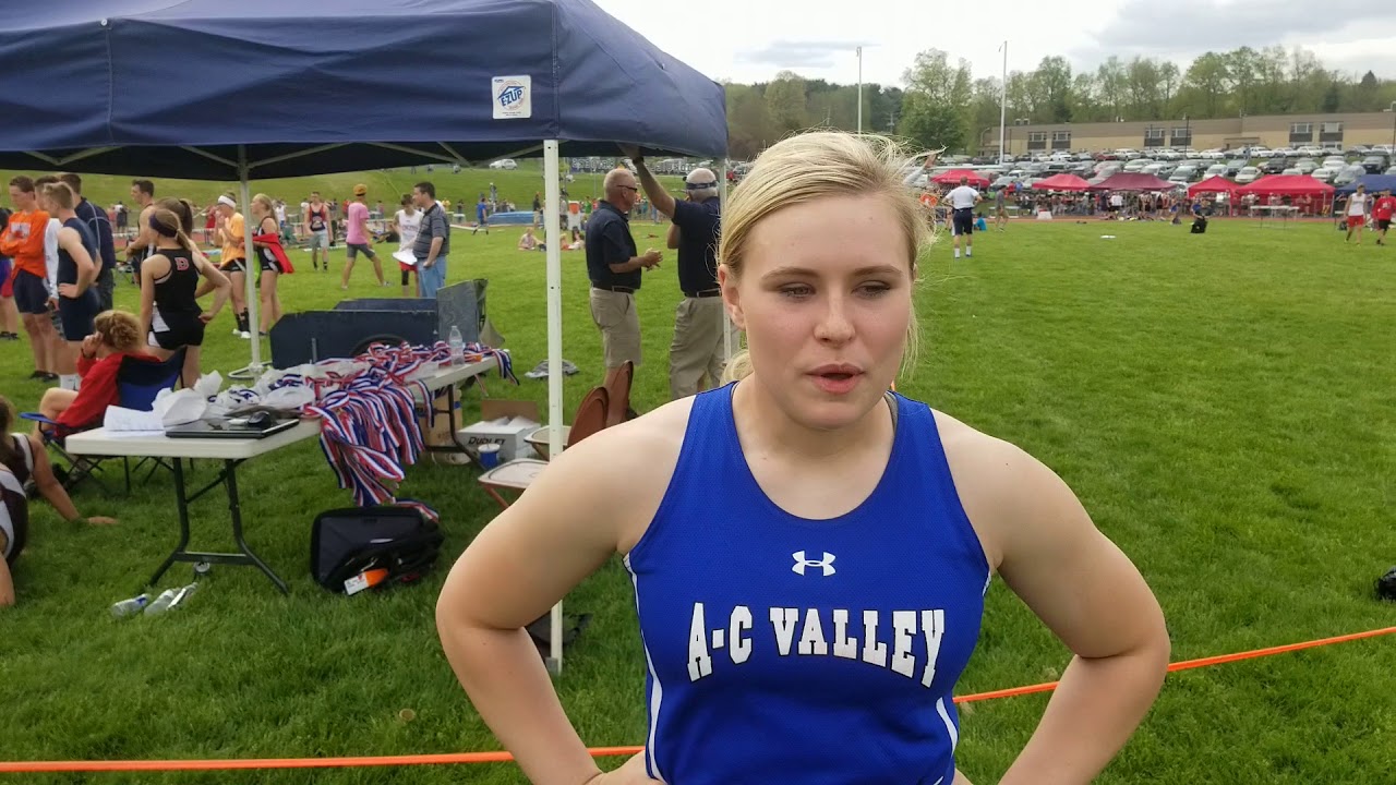 Emma Fox A-C Valley 110 hurdles - YouTube