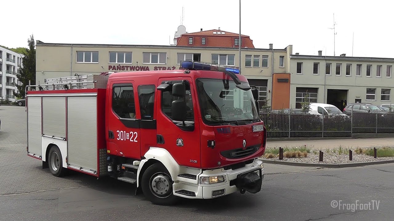 State Fire Service Poland - Engine 301 responding on lights and sirens ...