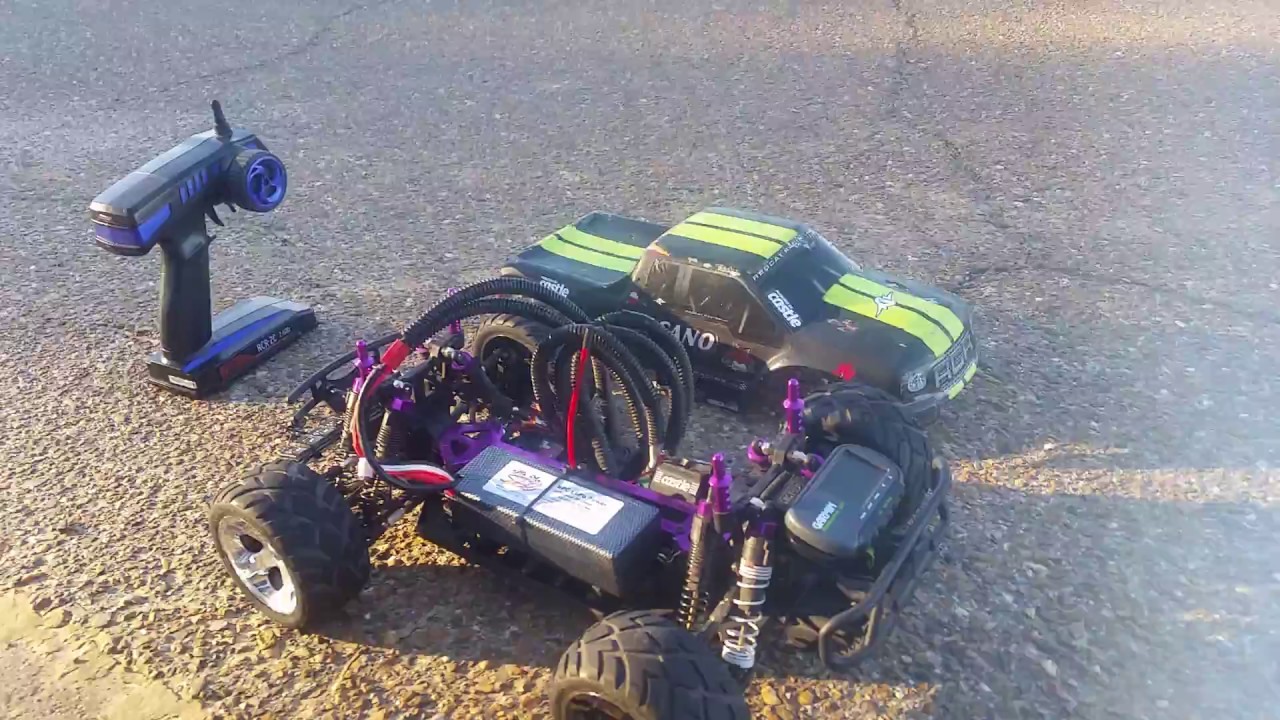 Redcat Volcano Goes 68.4 mph - YouTube