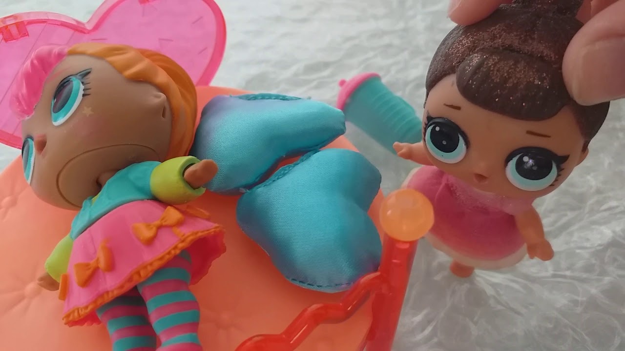 Neon küyti hastalandı - YouTube