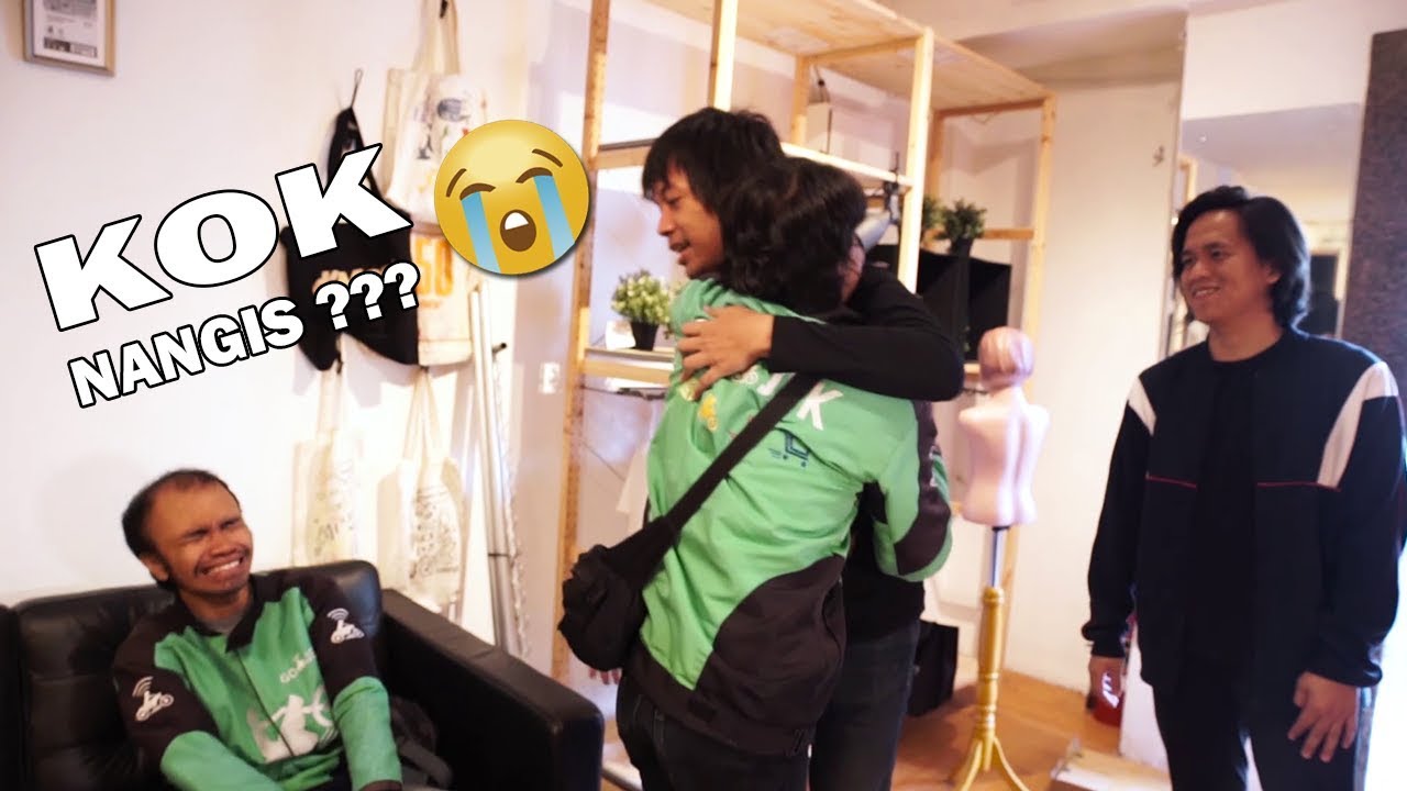 Driver OJOL Dibuat Nangis Sama D'MASIV - Kenapa Yaa?? - YouTube