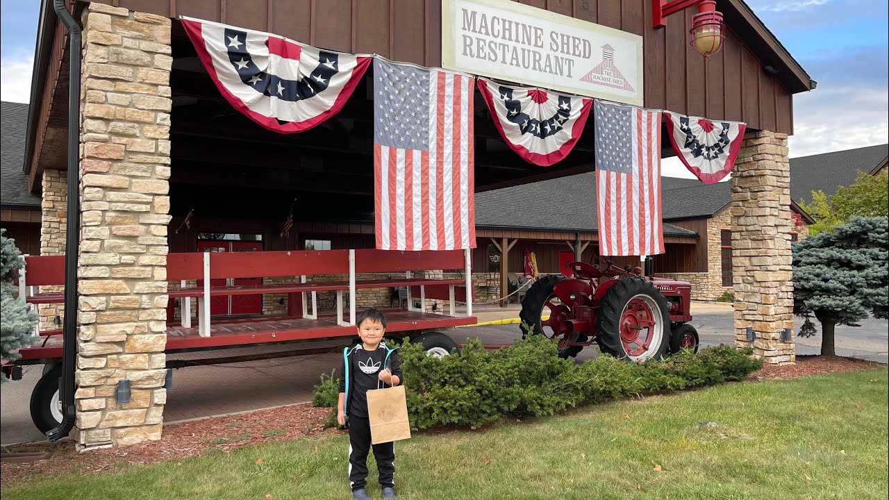 Connor Presents: Breakfast at Machine Shed Restaurant October 2022 ...