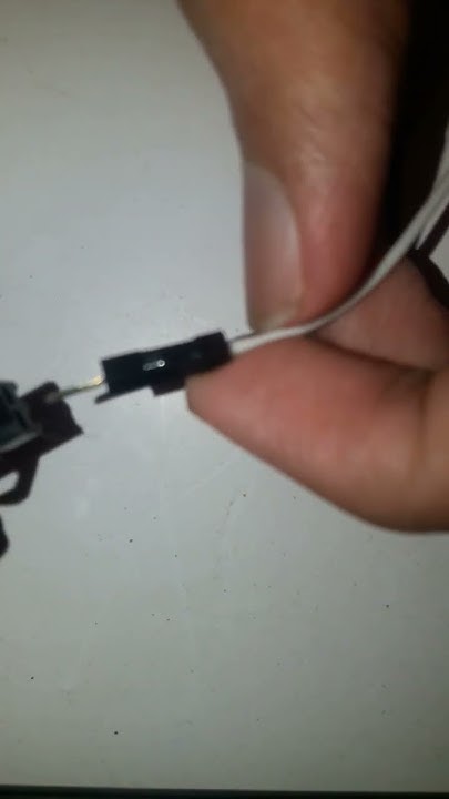 How to make voltmeter using arduino - YouTube